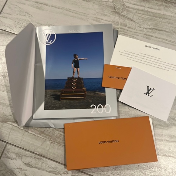 Louis Vuitton | Accents | Louis Vuitton The Book 20 | Poshmark